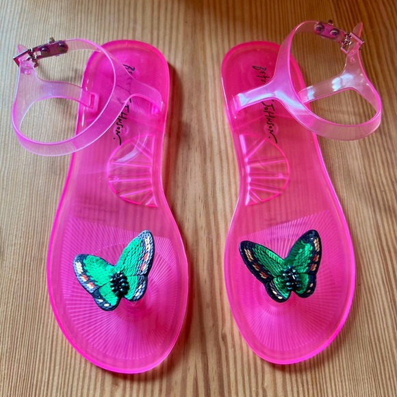 Betsey Johnson | Shoes | Betsy Johnson Womens Tabby Butterfly Flat ...